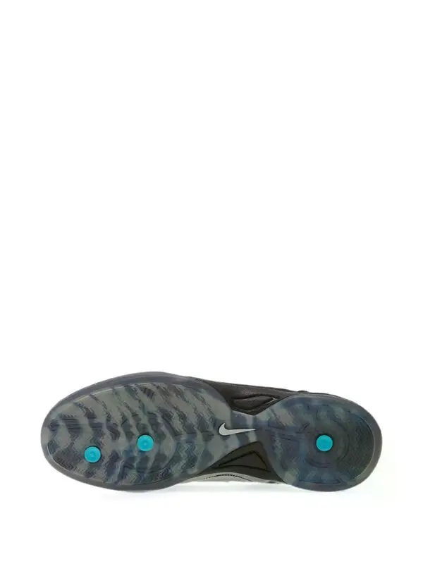 Nike Total 90 Football Sneakers