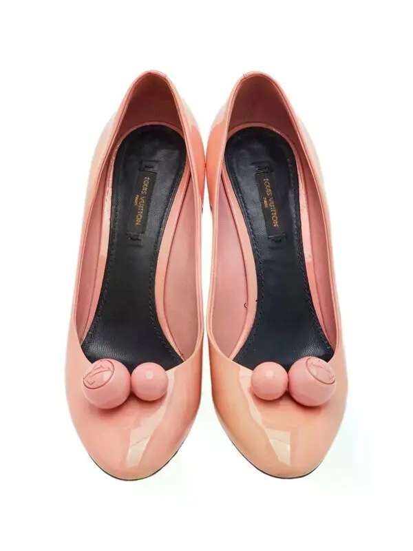 LOUIS VUITTON Betty Patent Leather Pumps - Pink