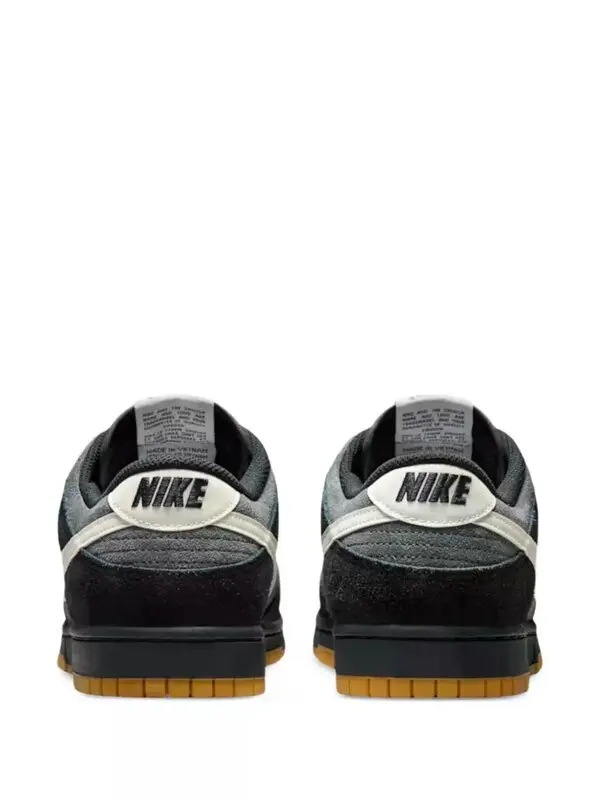 Nike Dunk Low Retro Se Sneakers