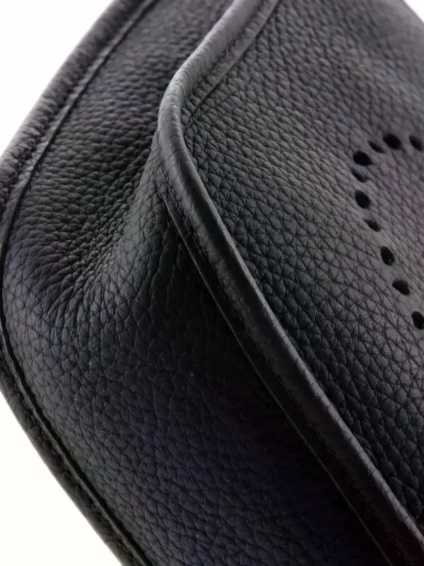 Hermès Evelyne Bag Gen Iii Clemence Tpm Crossbody Bag - Black