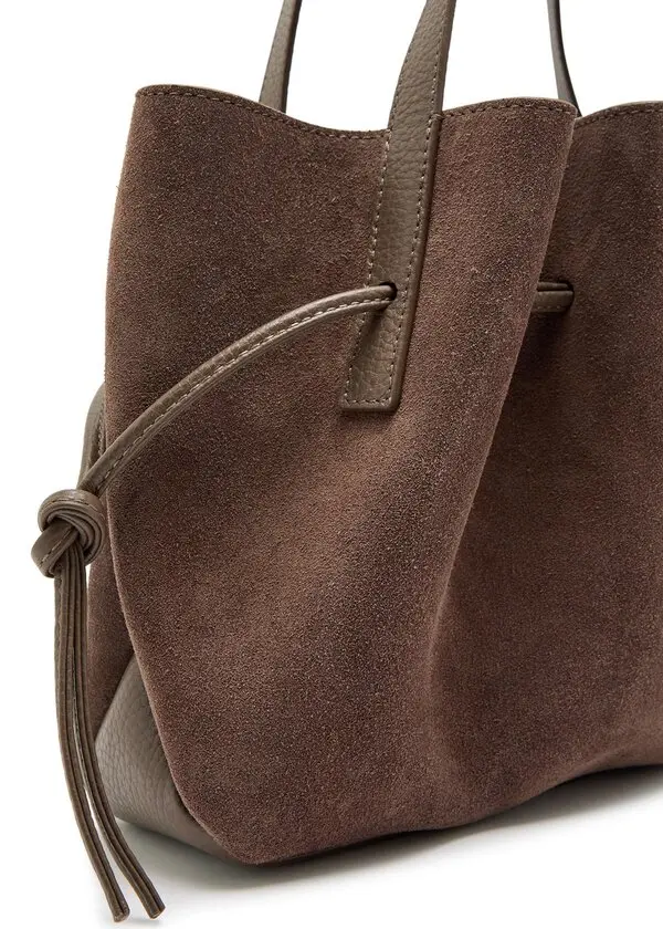 Yuzefi Scallop Suede Shoulder Bag