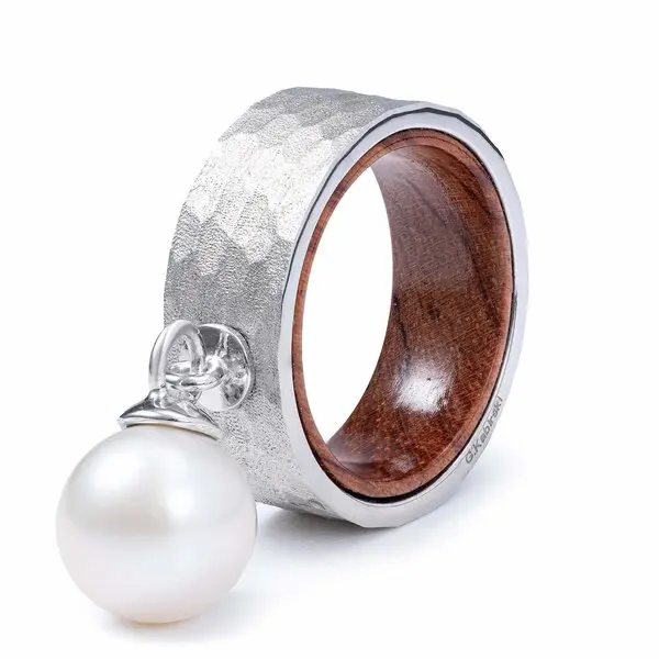 GERMAN KABIRSKI Naia Silver And Rosewood Ring With Suspended Freshwater Pearl - White