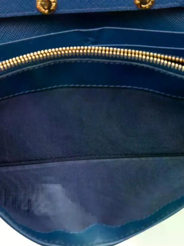 Prada 2010-2026 Saffiano Wallet On Chain Crossbody Bag