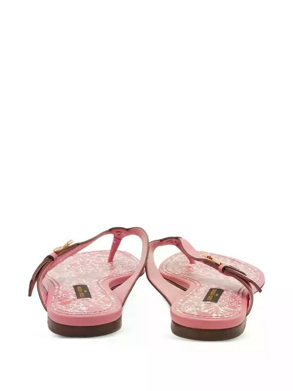 LOUIS VUITTON Plaque Thong Sandals