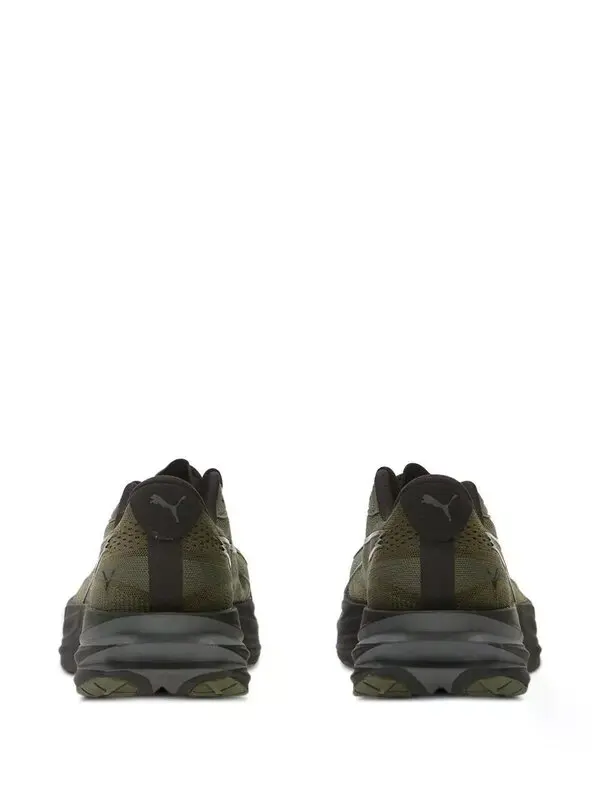 PUMA Deviate Pure Nitro Running Shoes