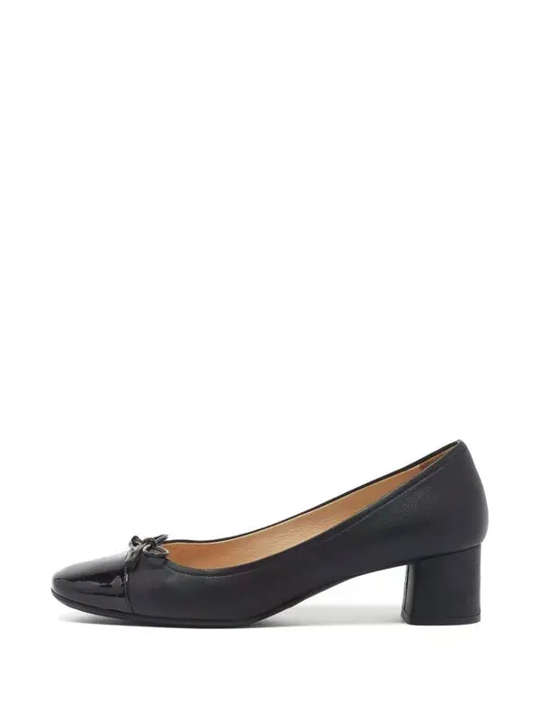 Prada Leather Heeled Pumps - Black