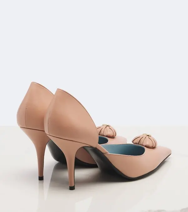 Valentino Garavani Cour Royal Leather Pumps