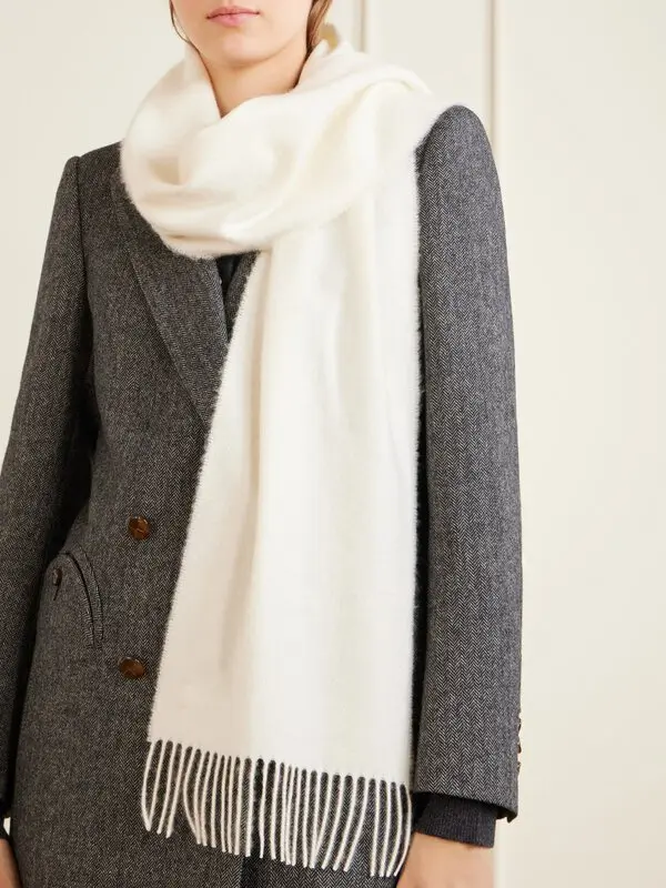 Johnstons Of Elgin Fringed Cashmere Scarf