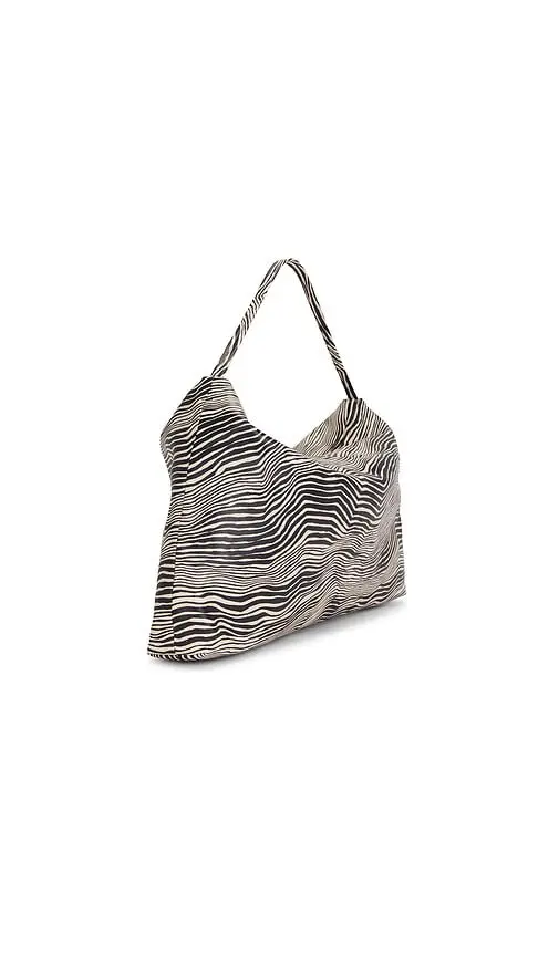ST. AGNI Savannah Hobo Bag
