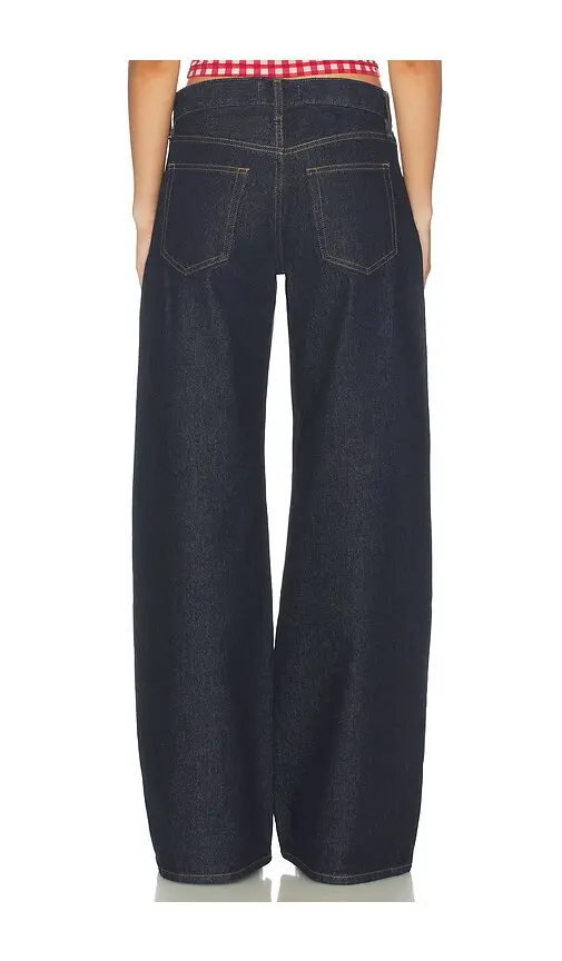 FRAME The Pixie Petite Leo Jeans In . Also