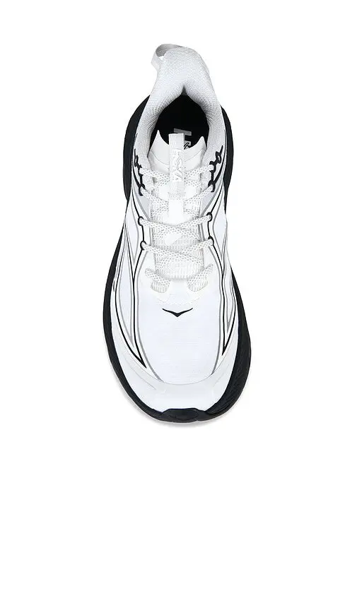 HOKA® Mach Remastered Sneaker In . Also