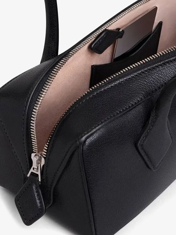 Alaïa Le Teckel Medium Leather Shoulder Bag