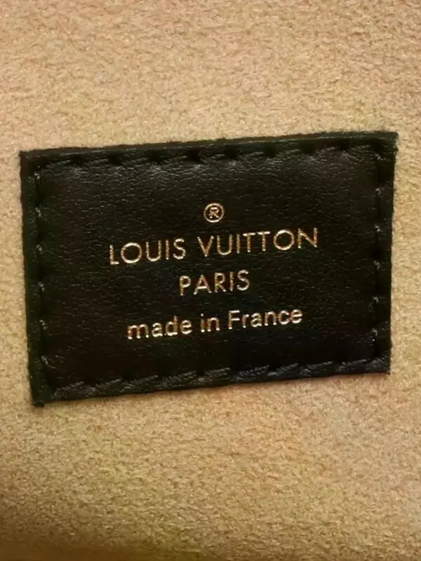LOUIS VUITTON 2010-2026 Monogram On My Side Mm Satchel