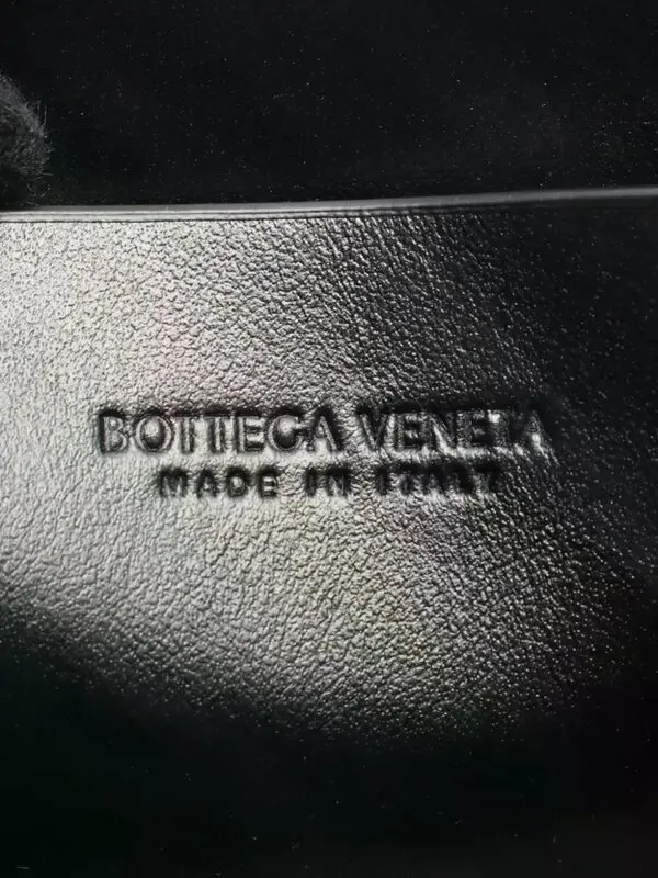 Bottega Veneta Lambskin Intrecciato Concert Pouch Cross Body Bag - Black