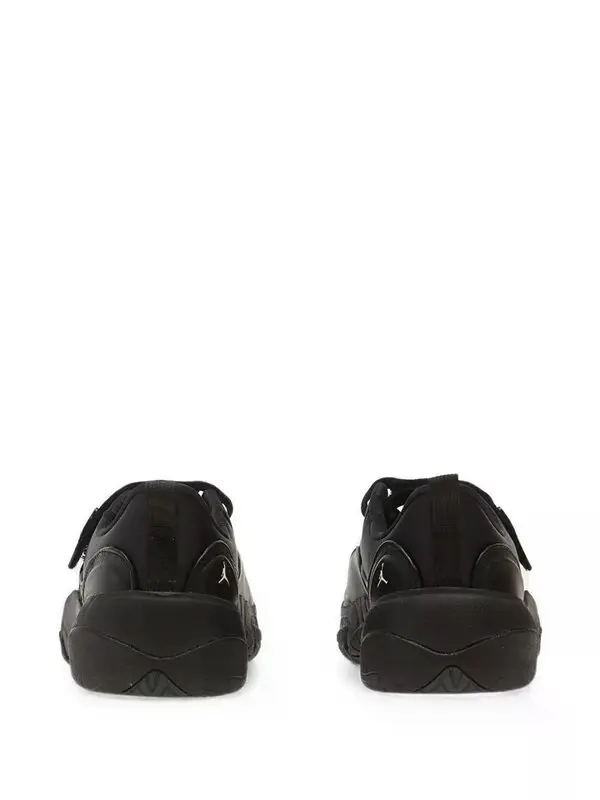 JORDAN Pointe Sneakers - Black