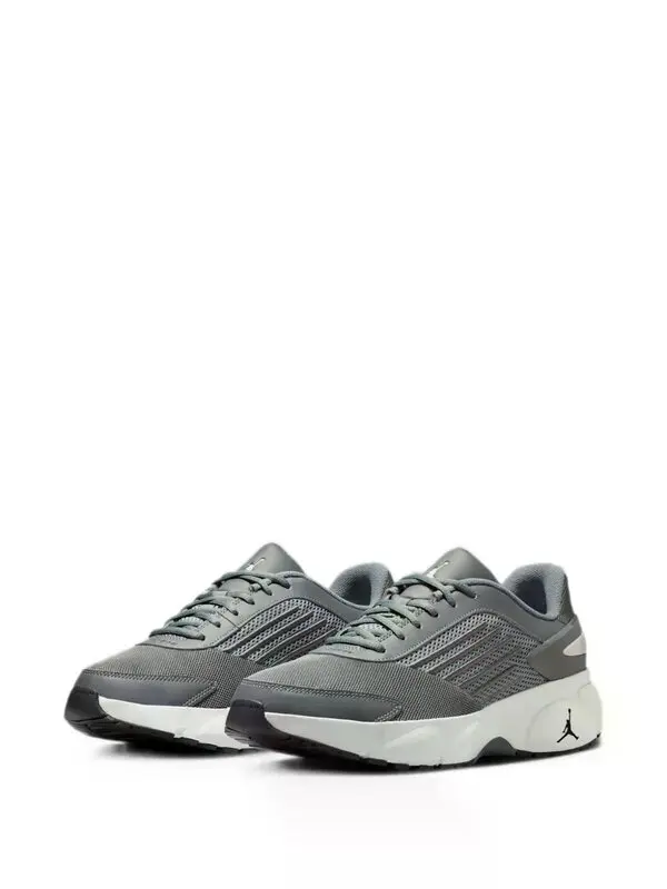 JORDAN Trunner Flow Mesh-panel Sneakers