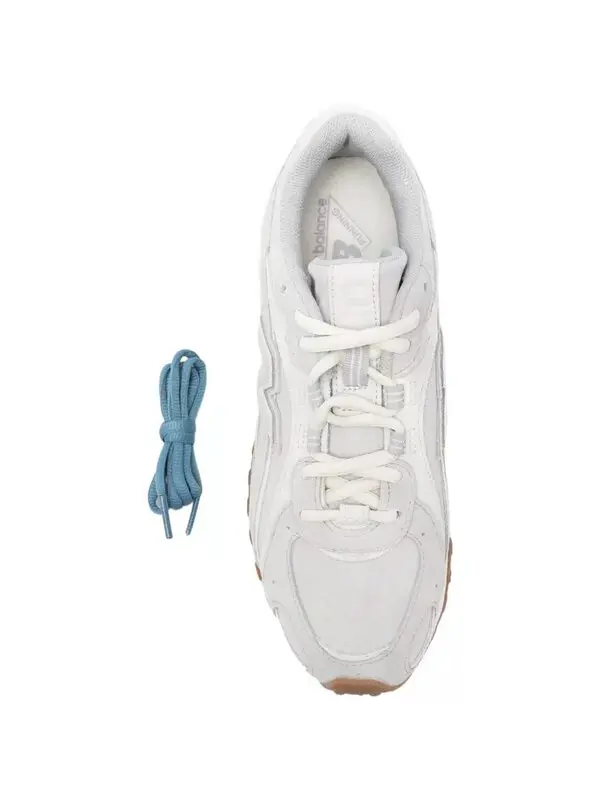 NEW BALANCE 204l Suede Logo-patch Sneakers