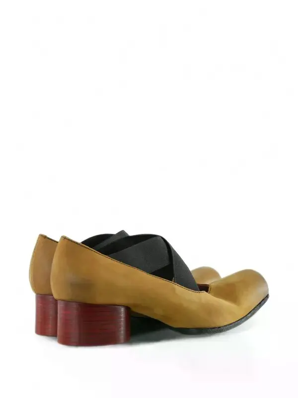 UMA WANG Cross-strap Pleated-toe Ballet Flats