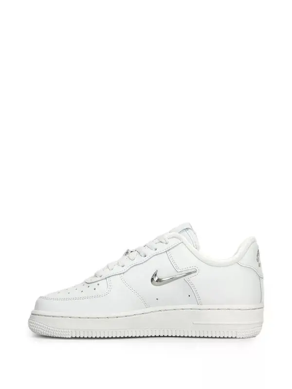 Nike Force 1 '07 Sneakers