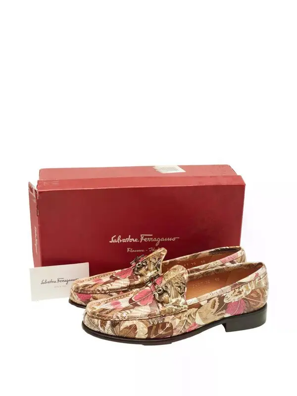 FERRAGAMO Gancini Loafers