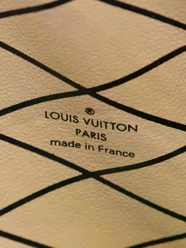 LOUIS VUITTON 2018-2026 Monogram Reverse Trunk Clutch Crossbody Bag