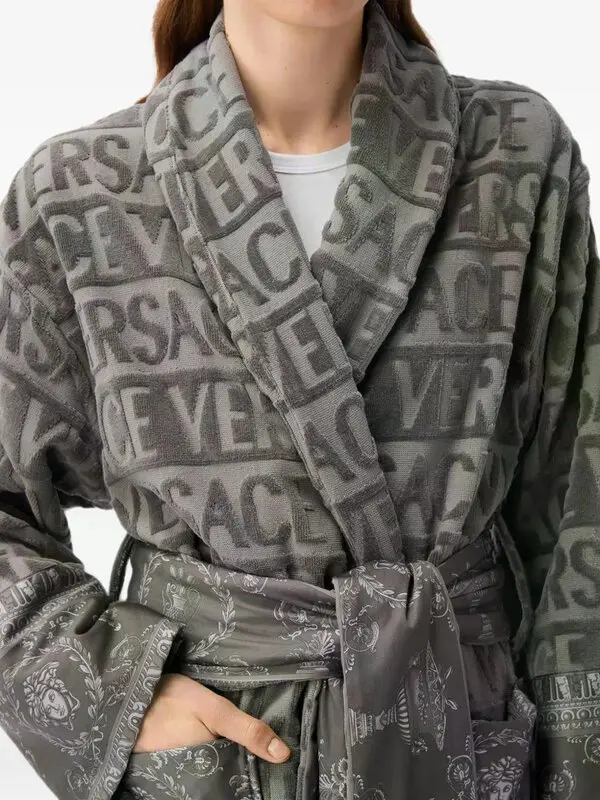 Versace I ♡ Baroque Bathrobe