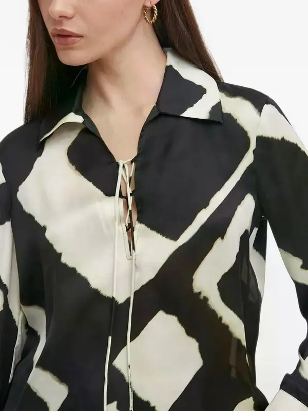 Sisley Tie-fastening Blouse