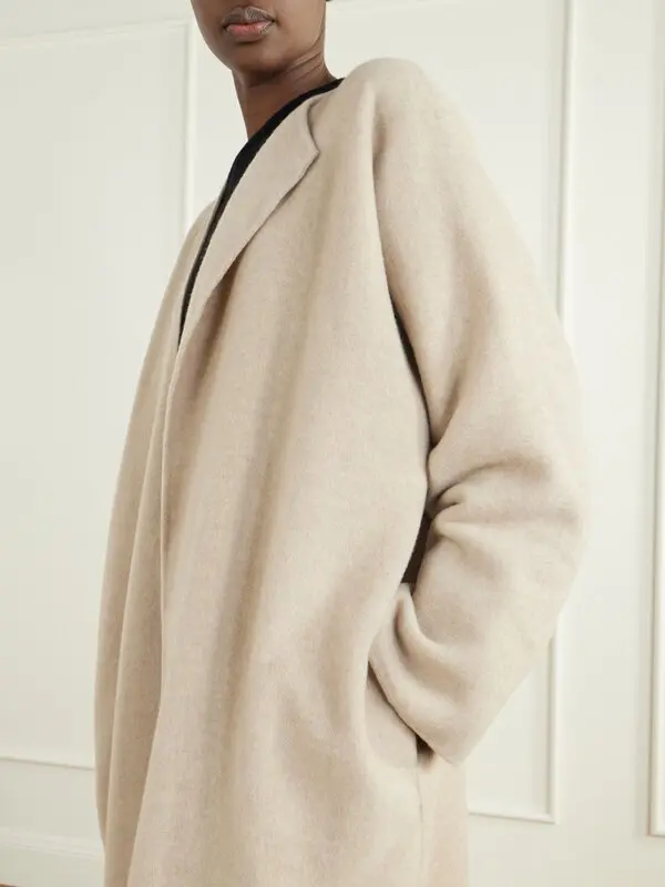 RUOHAN Raas Cashmere Coat
