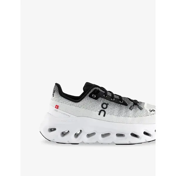 On Cloudtilt Low-top Woven Trainers
