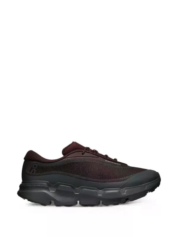 On Cloudsuma Hike Sneakers