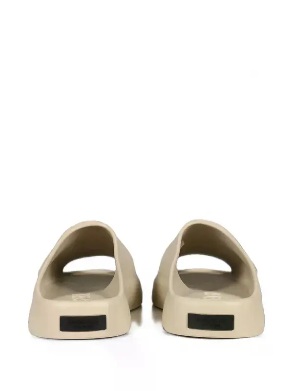Fear Of God Los Feliz Engraved-logo Slides - Neutrals