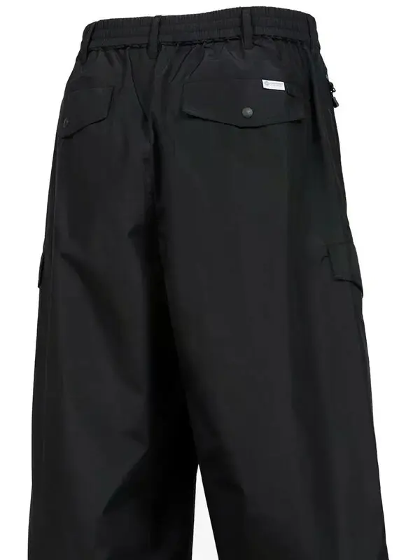 DAIWA PIER39 Windstopper Flight Cargo Trousers