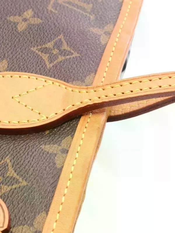 LOUIS VUITTON Monogram Canvas Neverfull Tote Bag