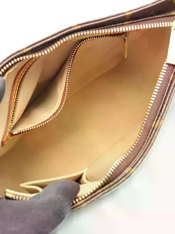 LOUIS VUITTON 2004 Mm Looping Monogram Canvas Tote Bag - Brown