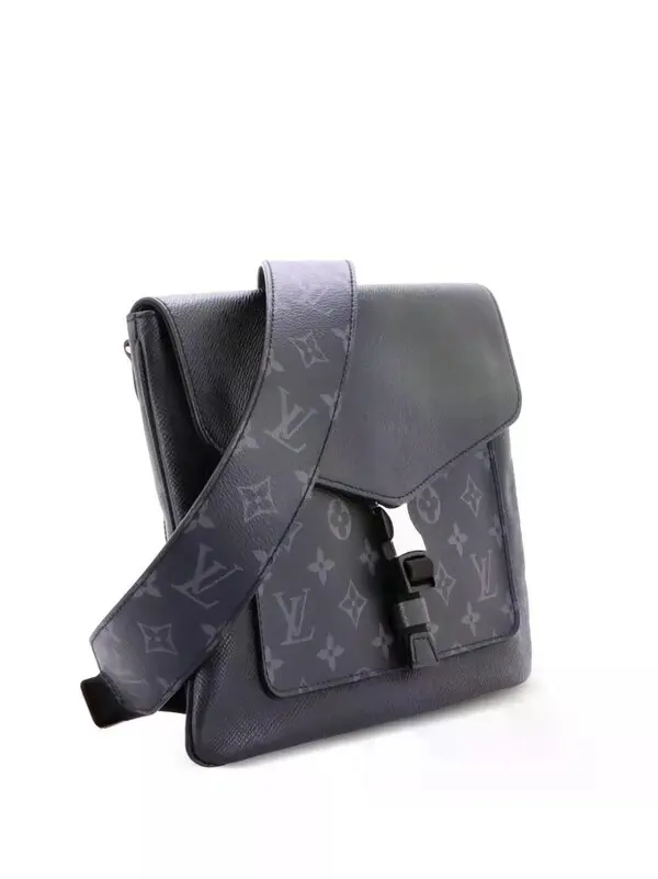 LOUIS VUITTON Outdoor Flap Messenger Monogram Taigarama Crossbody Bag - Black