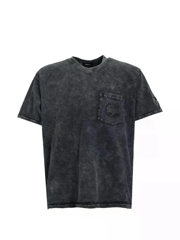 BREATH Eagle-patch V-neck T-shirt