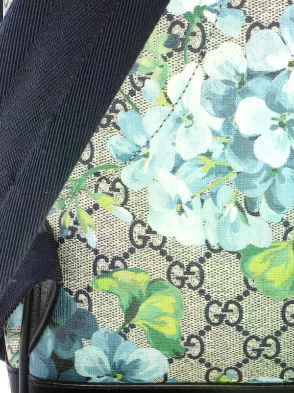 Gucci Zip Pocket Blooms Print Gg Coated Canvas Small Backpack - Blue