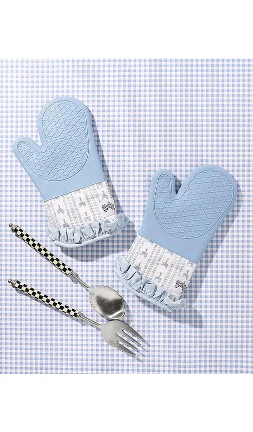 FRIEND OF MINE Oven Mitts