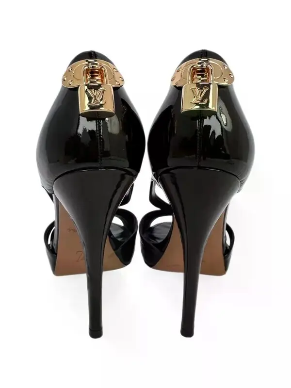 LOUIS VUITTON Lock-detail Cutout Pumps