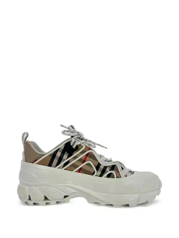 Burberry Arthur Vintage Check Sneakers - Neutrals