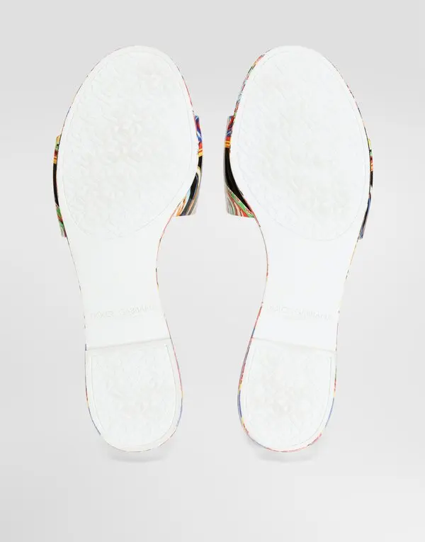 Dolce & Gabbana Beachwear Slides And Mules - Multicolor
