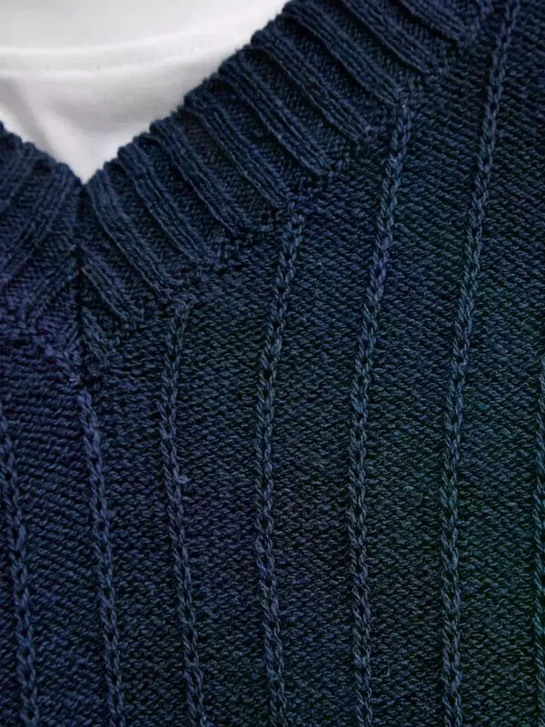 Sisley Ribbed-knit V-neck Sweater