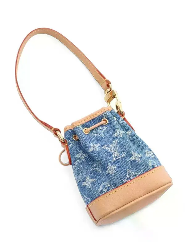 LOUIS VUITTON 2023 Micronoe Monogram Bag Charm