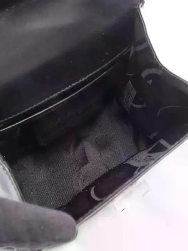 FERRAGAMO 2000s Gancini Shoulder Bag