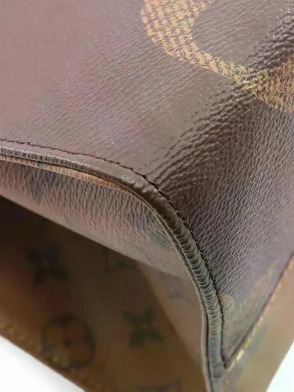 LOUIS VUITTON Gm Onthego Monogram Giant Tote Bag