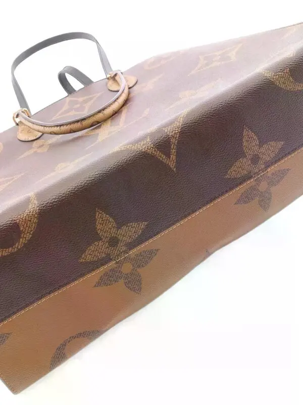 LOUIS VUITTON Gm Onthego Monogram Giant Tote Bag