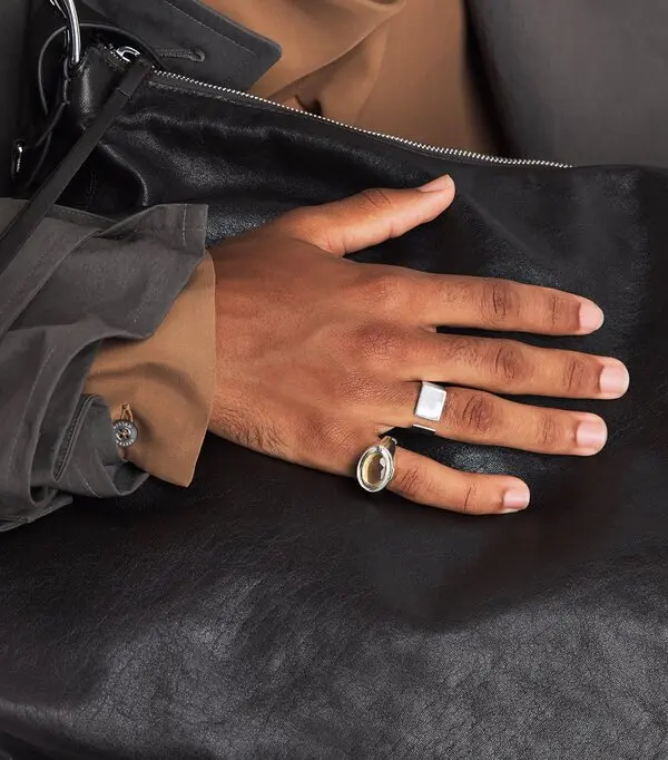 FYR Sterling Isis Ring