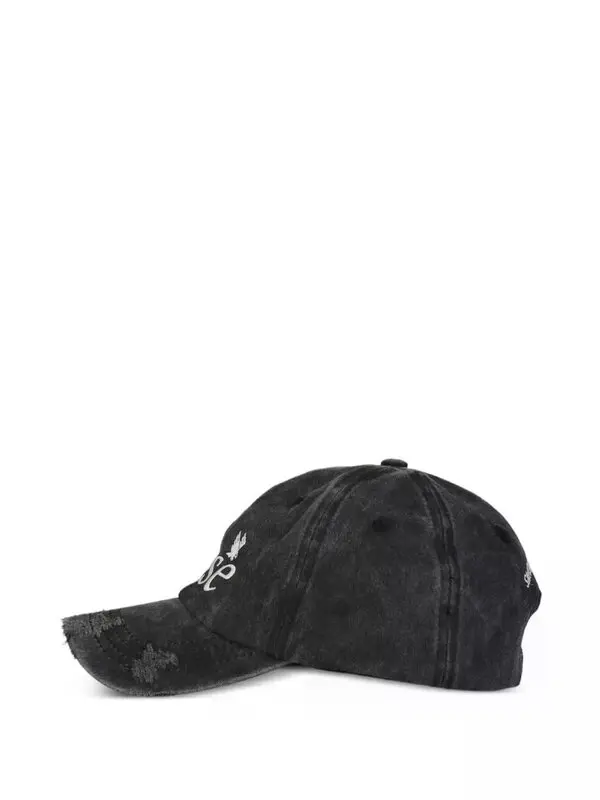 CAPTURE GALLERY Distressed Embroidered Cap