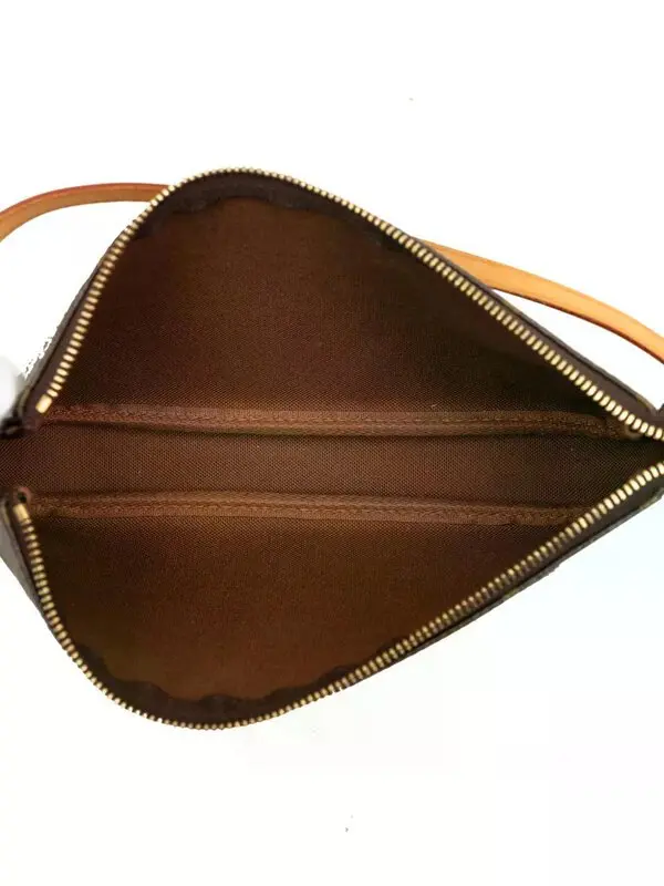 LOUIS VUITTON 2004 Monogram Pochette Accessoires Shoulder Bag