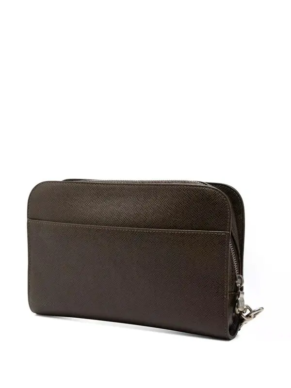 LOUIS VUITTON 2004 Taiga Pochette Baikal Clutch Bag